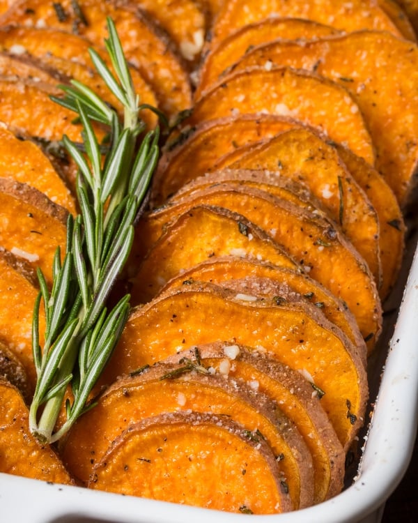 Baked Sweet Potato Slices With Rosemary