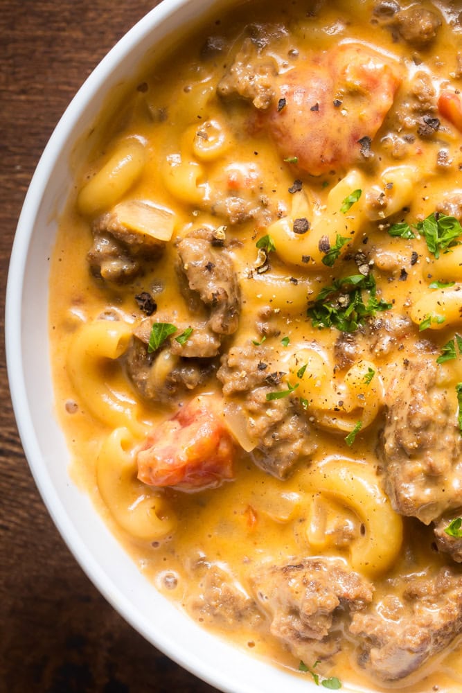 Macaroni Cheeseburger Soup: Perfect 30 Minute Weekday Soup
